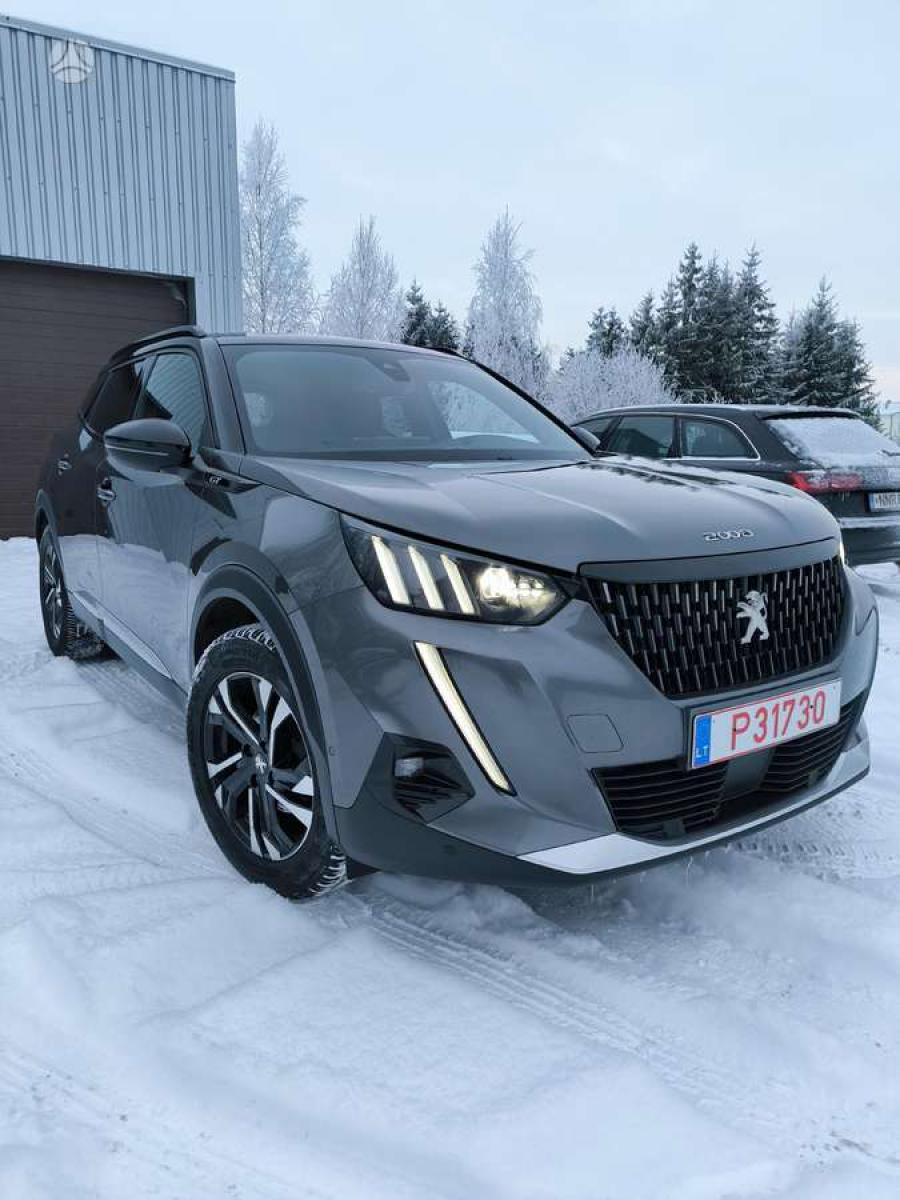 Pelēks Peugeot 2008 2021 Marijampole, ar dzinēja tilpumu 1.20 L un nobraukumu 151 tūkst. km par 12887 €, foto 2 vietnē AUTOMOTO.COM.LV