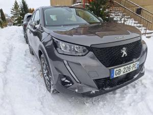 Pelēks Peugeot 2008 2021 Klaipėda, ar dzinēja tilpumu 1.50 L un nobraukumu 199 tūkst. km par 11200 €, foto  vietnē AUTOMOTO.COM.LV