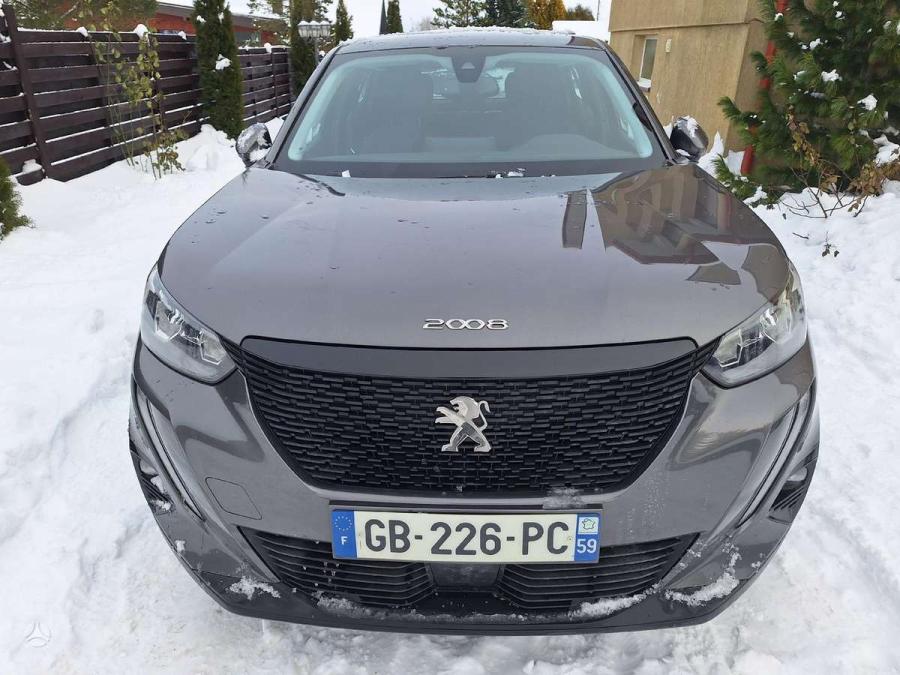 Grey Peugeot 2008 2021 in Klaipeda, with an engine capacity of 1.50 L and mileage of 199 thousand km for 11400 €, photo 2 on AUTOMOTO.COM.LV
