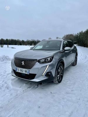 Pelēks Peugeot 2008 2021 Tauragė, ar dzinēja tilpumu 1.20 L un nobraukumu 194 tūkst. km par 9650 €, foto  vietnē AUTOMOTO.COM.LV