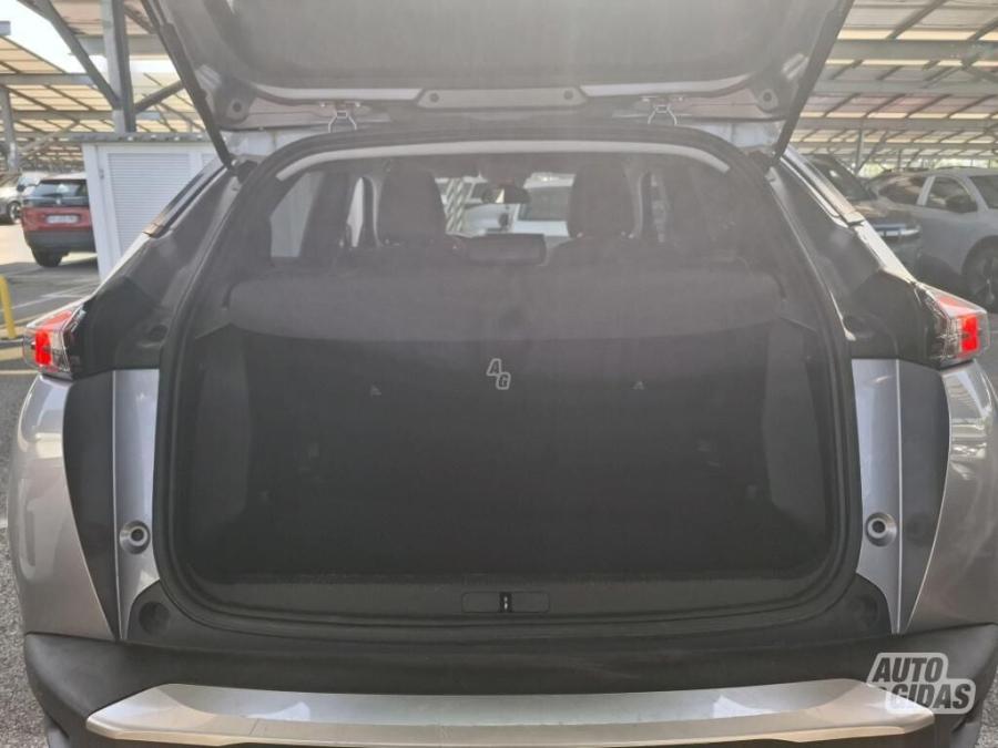 Grey Peugeot 2008 2021 in Kaunas, with an engine capacity of 1.50 L and mileage of 123 thousand km for 15490 €, photo 14 on AUTOMOTO.COM.LV