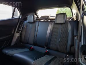 Grey Peugeot 2008 2021 in Riga, with an engine capacity of 1.50 L and mileage of 103 thousand km for 14900 €, photo 11 on AUTOMOTO.COM.LV