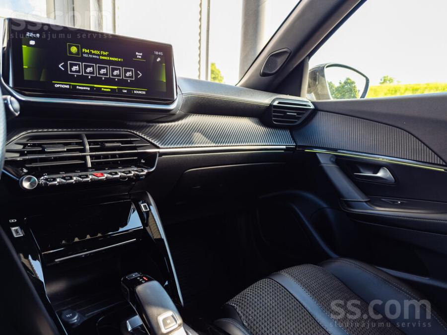 Pelēks Peugeot 2008 2021 Rīga, ar dzinēja tilpumu 1.50 L un nobraukumu 103 tūkst. km par 14900 €, foto 15 vietnē AUTOMOTO.COM.LV
