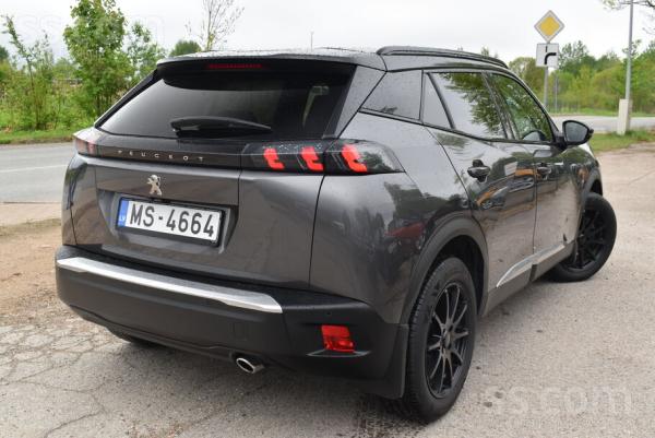 Grey Peugeot 2008 2021 in Kuldiga, with an engine capacity of 1.50 L and mileage of 0 thousand km for 15490 €, photo 2 on AUTOMOTO.COM.LV