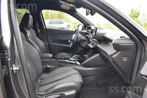 Grey Peugeot 2008 2021 in Kuldiga, with an engine capacity of 1.50 L and mileage of 0 thousand km for 15490 €, photo 5 on AUTOMOTO.COM.LV