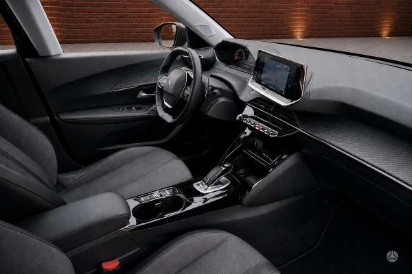 Grey Peugeot 2008 2021 in Marijampole, with an engine capacity of 1.50 L and mileage of 167 thousand km for 15246 €, photo 9 on AUTOMOTO.COM.LV