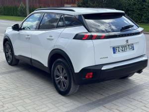 Grey Peugeot 2008 2021 in Taurage, with an engine capacity of 1.50 L and mileage of 213 thousand km for 7950 €, photo 5 on AUTOMOTO.COM.LV