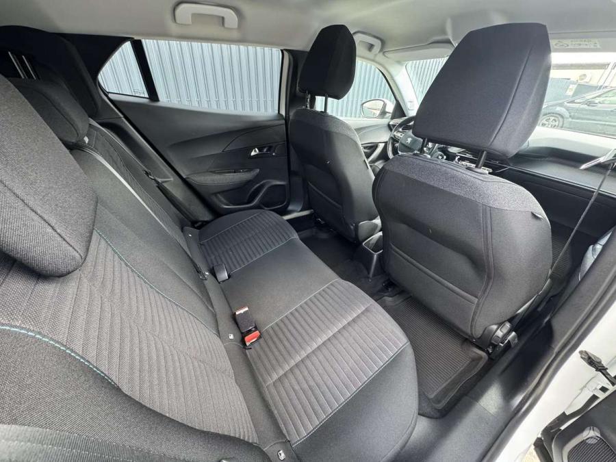 Grey Peugeot 2008 2021 in Taurage, with an engine capacity of 1.50 L and mileage of 213 thousand km for 7950 €, photo 12 on AUTOMOTO.COM.LV