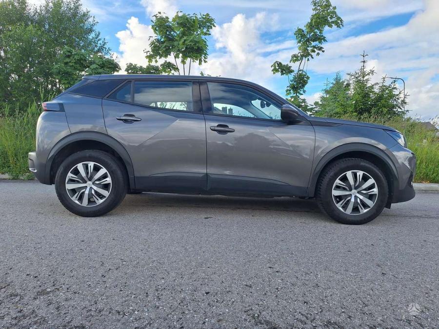 Grey Peugeot 2008 2021 in Klaipeda, with an engine capacity of 1.50 L and mileage of 199 thousand km for 10400 €, photo 6 on AUTOMOTO.COM.LV