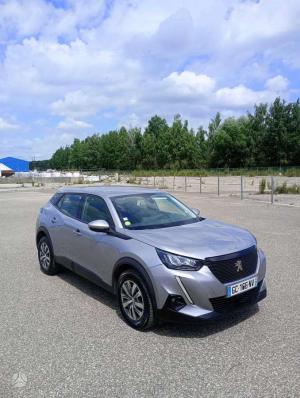 Grey Peugeot 2008 2021 in Kaunas, with an engine capacity of 1.50 L and mileage of 231 thousand km for 8550 €, photo 3 on AUTOMOTO.COM.LV