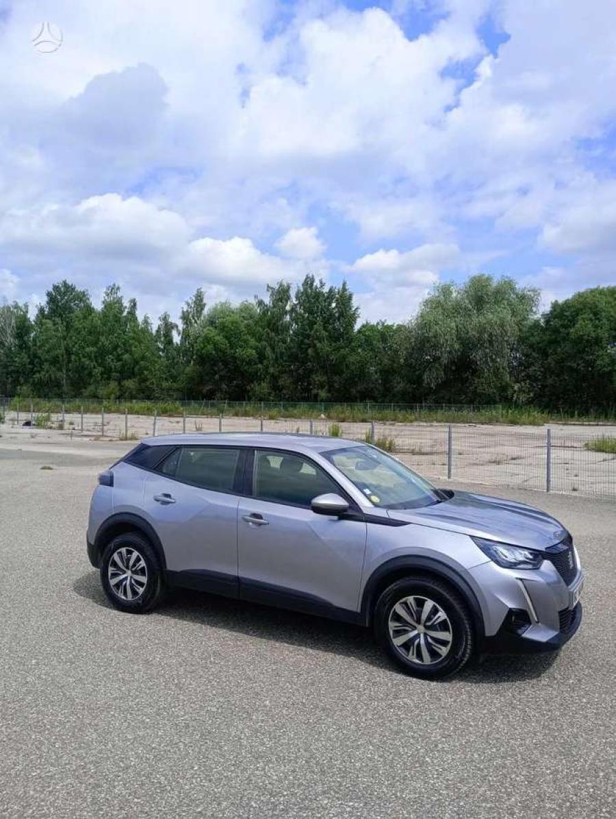Grey Peugeot 2008 2021 in Kaunas, with an engine capacity of 1.50 L and mileage of 231 thousand km for 8550 €, photo 5 on AUTOMOTO.COM.LV