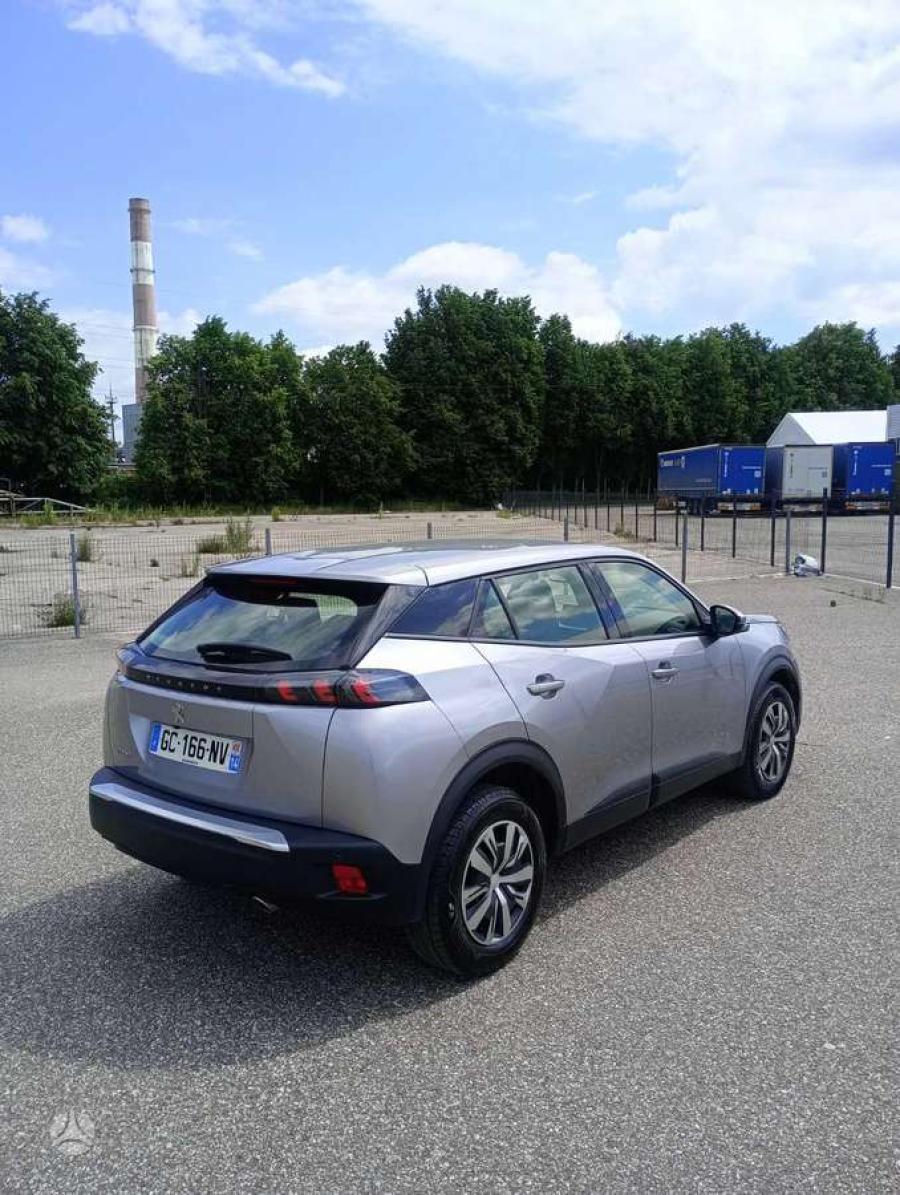 Grey Peugeot 2008 2021 in Kaunas, with an engine capacity of 1.50 L and mileage of 231 thousand km for 8550 €, photo 6 on AUTOMOTO.COM.LV