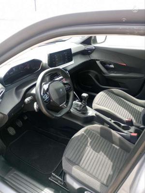 Grey Peugeot 2008 2021 in Kaunas, with an engine capacity of 1.50 L and mileage of 231 thousand km for 8550 €, photo 11 on AUTOMOTO.COM.LV