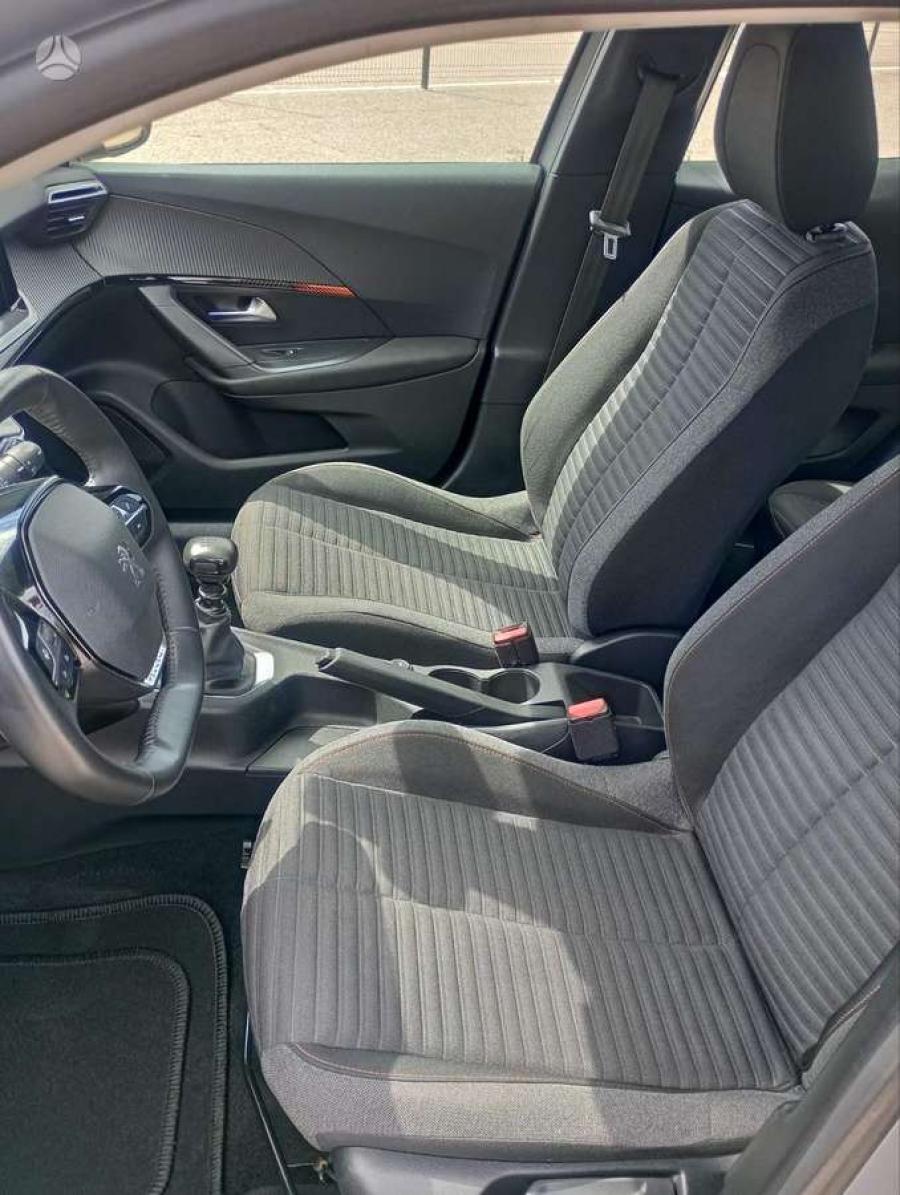 Grey Peugeot 2008 2021 in Kaunas, with an engine capacity of 1.50 L and mileage of 231 thousand km for 8550 €, photo 14 on AUTOMOTO.COM.LV