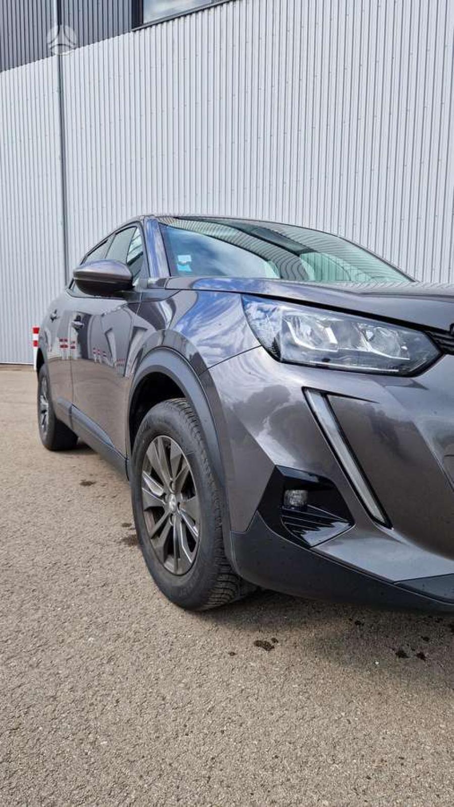 Pelēks Peugeot 2008 2021 Marijampole, ar dzinēja tilpumu 1.20 L un nobraukumu 150 tūkst. km par 11253 €, foto 3 vietnē AUTOMOTO.COM.LV