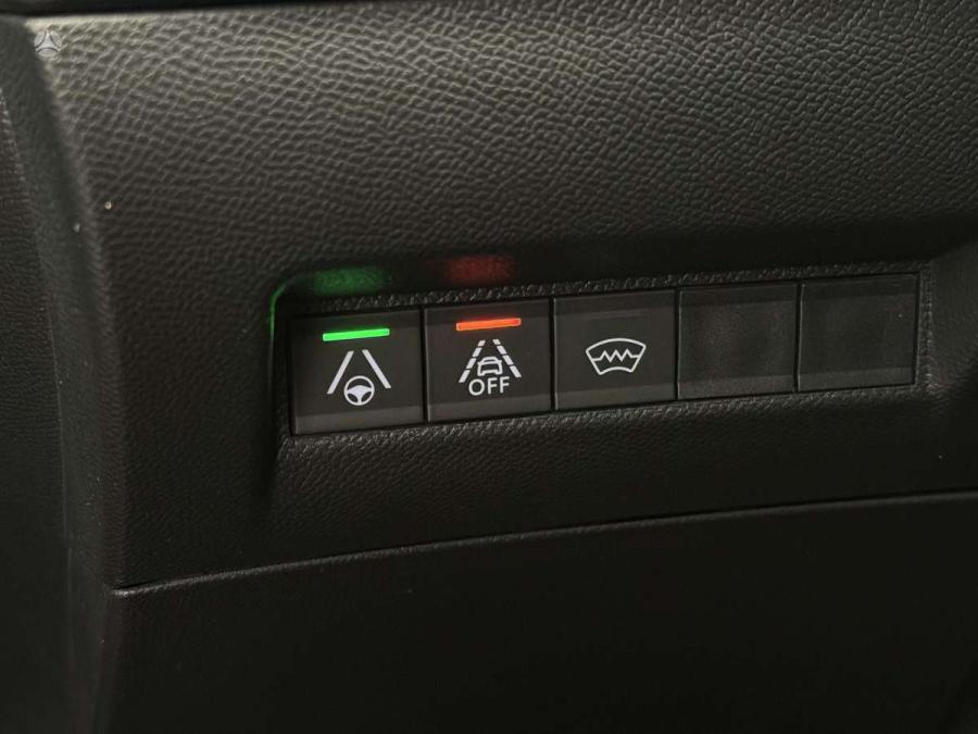 Pelēks Peugeot 2008 2021 Viļņa, ar dzinēja tilpumu 1.20 L un nobraukumu 65 tūkst. km par 16790 €, foto 17 vietnē AUTOMOTO.COM.LV