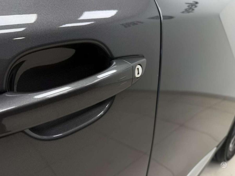 Pelēks Peugeot 2008 2021 Viļņa, ar dzinēja tilpumu 1.20 L un nobraukumu 65 tūkst. km par 16790 €, foto 28 vietnē AUTOMOTO.COM.LV