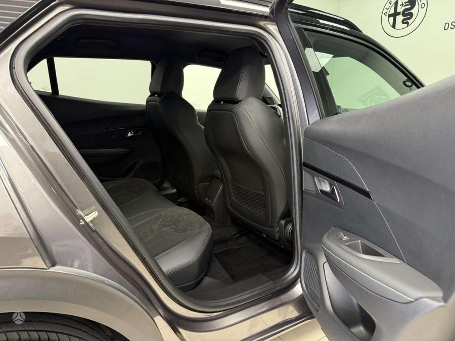 Pelēks Peugeot 2008 2021 Viļņa, ar dzinēja tilpumu 1.20 L un nobraukumu 65 tūkst. km par 16790 €, foto 32 vietnē AUTOMOTO.COM.LV