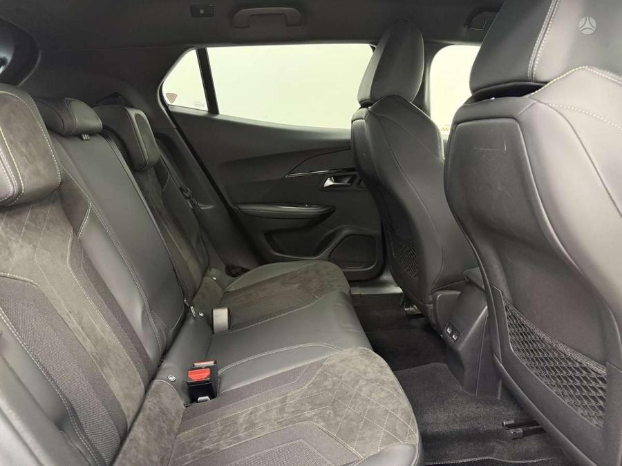 Pelēks Peugeot 2008 2021 Viļņa, ar dzinēja tilpumu 1.20 L un nobraukumu 65 tūkst. km par 16790 €, foto 33 vietnē AUTOMOTO.COM.LV