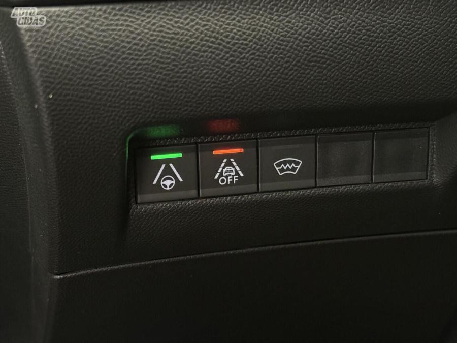 Pelēks Peugeot 2008 2021 Viļņa, ar dzinēja tilpumu 1.20 L un nobraukumu 65 tūkst. km par 16790 €, foto 17 vietnē AUTOMOTO.COM.LV