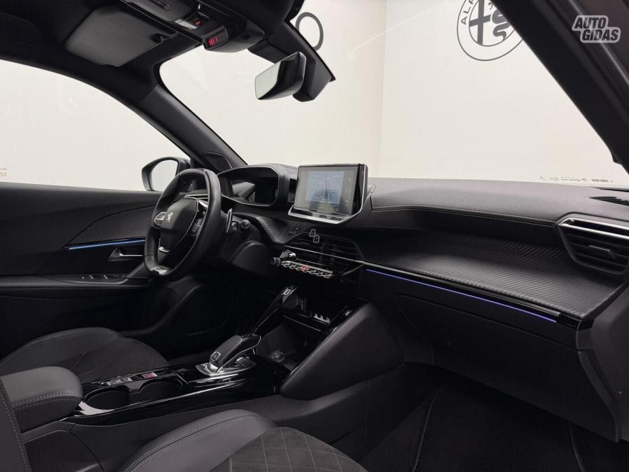 Pelēks Peugeot 2008 2021 Viļņa, ar dzinēja tilpumu 1.20 L un nobraukumu 65 tūkst. km par 16790 €, foto 30 vietnē AUTOMOTO.COM.LV