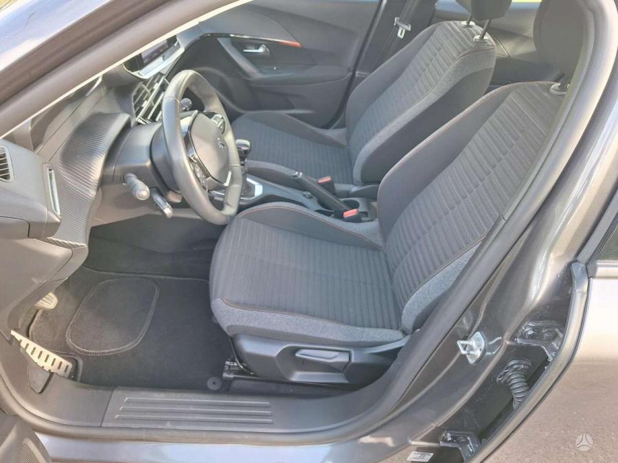 Pelēks Peugeot 2008 2021 Klaipėda, ar dzinēja tilpumu 1.50 L un nobraukumu 199 tūkst. km par 10300 €, foto 19 vietnē AUTOMOTO.COM.LV