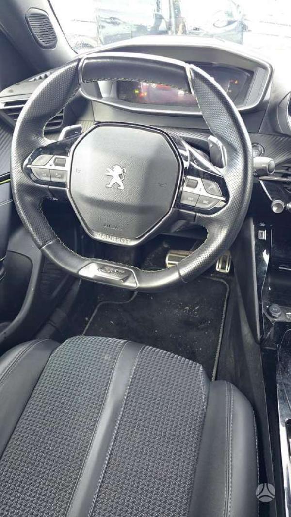 Pelēks Peugeot 2008 2021 Tauragė, ar dzinēja tilpumu 1.50 L un nobraukumu 178 tūkst. km par 13310 €, foto 9 vietnē AUTOMOTO.COM.LV
