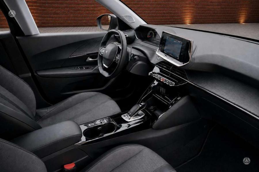 Pelēks Peugeot 2008 2021 Marijampole, ar dzinēja tilpumu 1.50 L un nobraukumu 167 tūkst. km par 14883 €, foto 10 vietnē AUTOMOTO.COM.LV