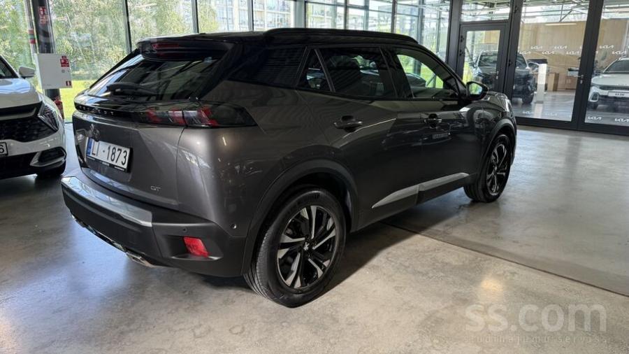 Grey Peugeot 2008 2021 in Riga, with an engine capacity of 1.20 L and mileage of 52 thousand km for 16500 €, photo 6 on AUTOMOTO.COM.LV
