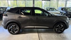 Grey Peugeot 2008 2021 in Riga, with an engine capacity of 1.20 L and mileage of 52 thousand km for 16500 €, photo 7 on AUTOMOTO.COM.LV