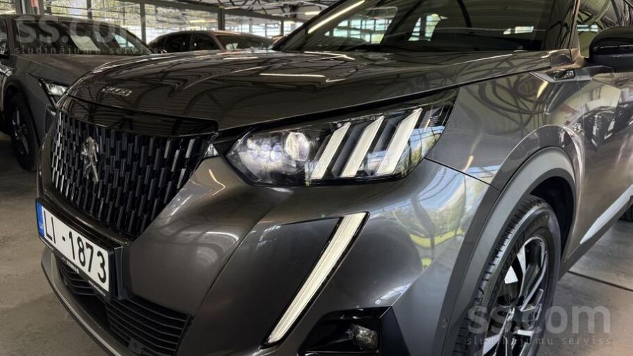 Grey Peugeot 2008 2021 in Riga, with an engine capacity of 1.20 L and mileage of 52 thousand km for 16500 €, photo 11 on AUTOMOTO.COM.LV