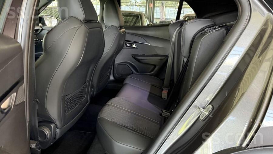 Grey Peugeot 2008 2021 in Riga, with an engine capacity of 1.20 L and mileage of 52 thousand km for 16500 €, photo 15 on AUTOMOTO.COM.LV