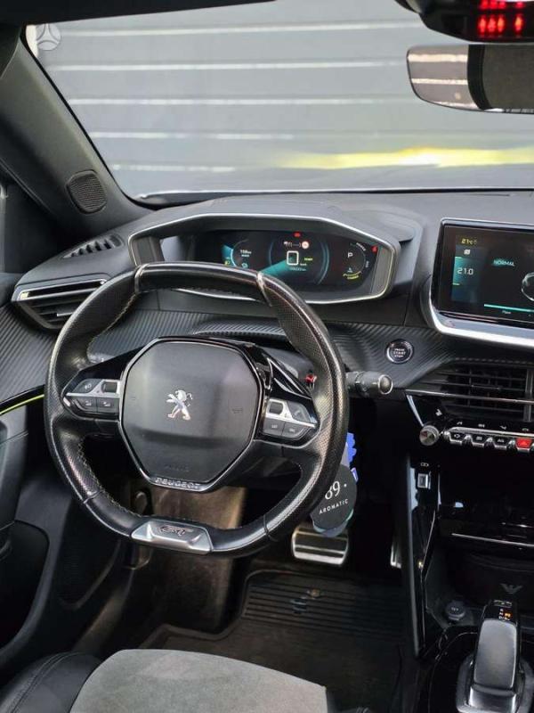 Pelēks Peugeot 2008 2021 Gargždai, ar dzinēja tilpumu 0.00 L un nobraukumu 165 tūkst. km par 12900 €, foto 7 vietnē AUTOMOTO.COM.LV