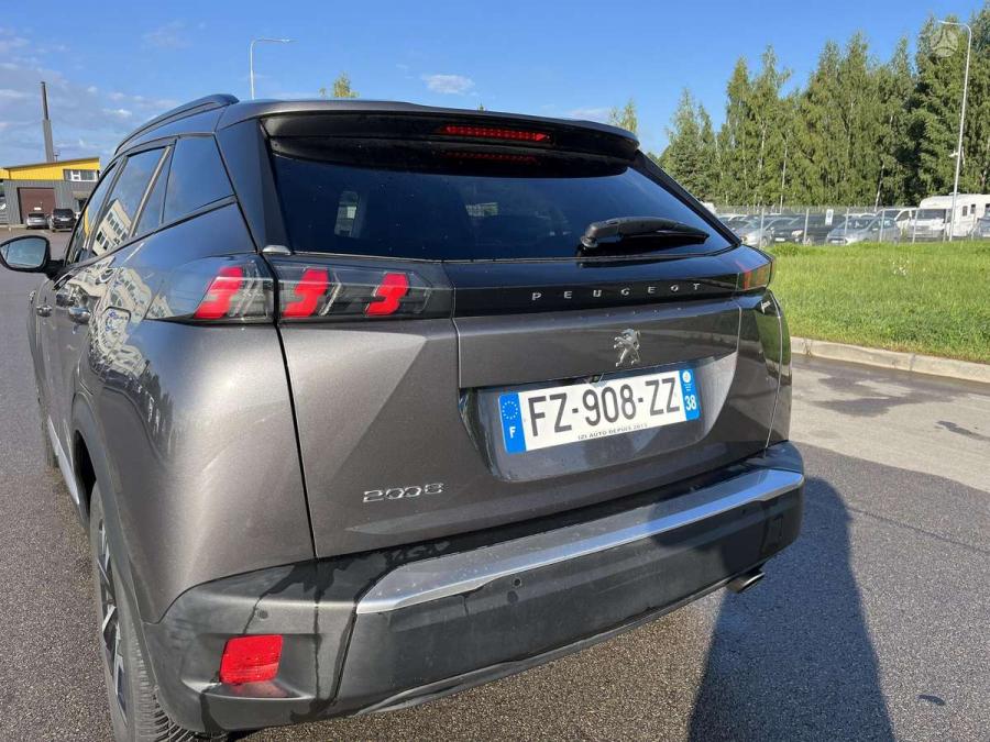 Grey Peugeot 2008 2021 in Taurage, with an engine capacity of 1.50 L and mileage of 112 thousand km for 12200 €, photo 7 on AUTOMOTO.COM.LV