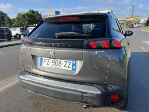 Grey Peugeot 2008 2021 in Taurage, with an engine capacity of 1.50 L and mileage of 112 thousand km for 12200 €, photo 8 on AUTOMOTO.COM.LV