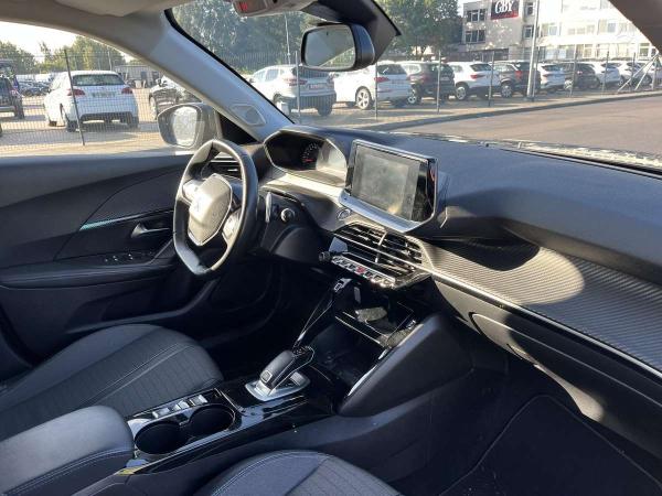 Grey Peugeot 2008 2021 in Taurage, with an engine capacity of 1.50 L and mileage of 112 thousand km for 12200 €, photo 10 on AUTOMOTO.COM.LV