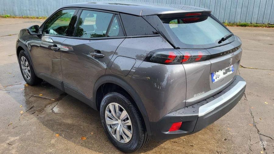 Pelēks Peugeot 2008 2021 Tauragė, ar dzinēja tilpumu 1.50 L un nobraukumu 190 tūkst. km par 7900 €, foto 5 vietnē AUTOMOTO.COM.LV