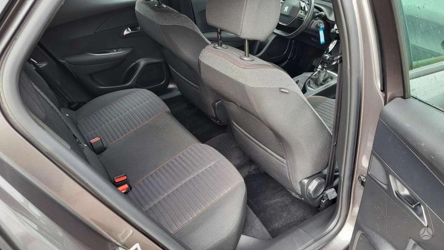 Pelēks Peugeot 2008 2021 Tauragė, ar dzinēja tilpumu 1.50 L un nobraukumu 190 tūkst. km par 7900 €, foto 13 vietnē AUTOMOTO.COM.LV