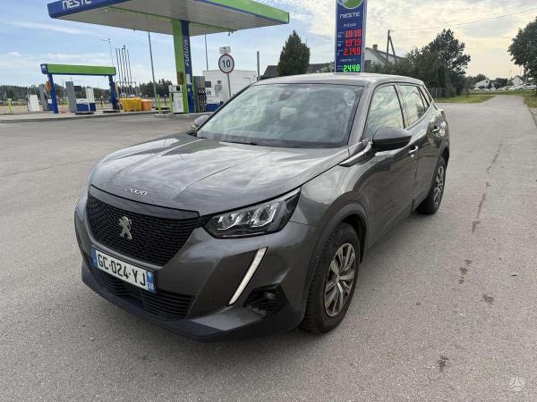 Grey Peugeot 2008 2021 in Taurage, with an engine capacity of 1.50 L and mileage of 190 thousand km for 7400 €, photo 1 on AUTOMOTO.COM.LV