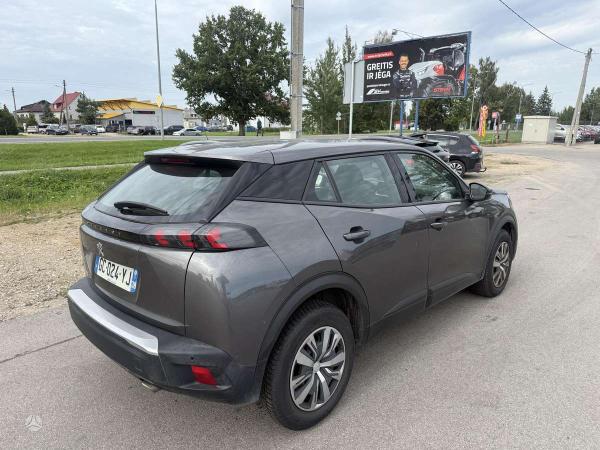 Grey Peugeot 2008 2021 in Taurage, with an engine capacity of 1.50 L and mileage of 190 thousand km for 7400 €, photo 6 on AUTOMOTO.COM.LV
