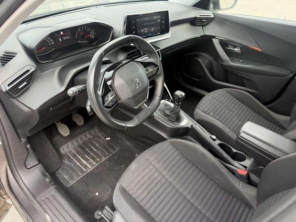 Grey Peugeot 2008 2021 in Taurage, with an engine capacity of 1.50 L and mileage of 190 thousand km for 7400 €, photo 11 on AUTOMOTO.COM.LV