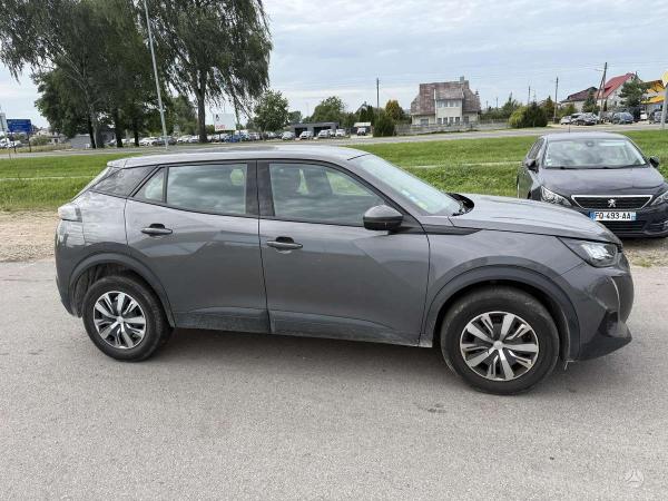 Grey Peugeot 2008 2021 in Taurage, with an engine capacity of 1.50 L and mileage of 190 thousand km for 8700 €, photo 5 on AUTOMOTO.COM.LV