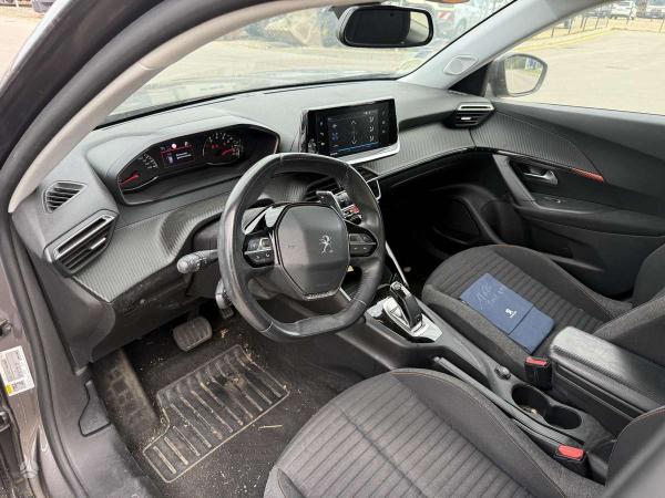 Grey Peugeot 2008 2021 in Taurage, with an engine capacity of 1.50 L and mileage of 190 thousand km for 8700 €, photo 10 on AUTOMOTO.COM.LV