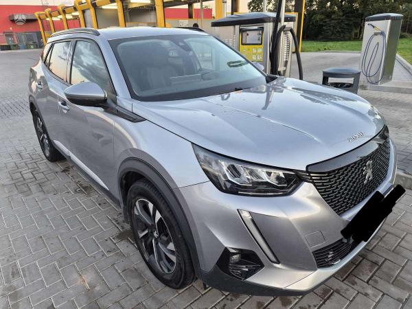 Pelēks Peugeot 2008 2021 Kauņa, ar dzinēja tilpumu 1.20 L un nobraukumu 52 tūkst. km par 14000 €, foto 3 vietnē AUTOMOTO.COM.LV
