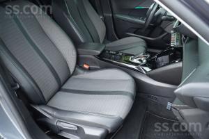 Grey Peugeot 2008 2021 in Riga, with an engine capacity of 1.60 L and mileage of 116 thousand km for 16490 €, photo 16 on AUTOMOTO.COM.LV