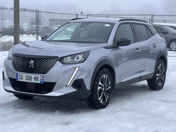 Pelēks Peugeot 2008 2022 Marijampole, ar dzinēja tilpumu 1.20 L un nobraukumu 71 tūkst. km par 14399 €, foto 1 vietnē AUTOMOTO.COM.LV