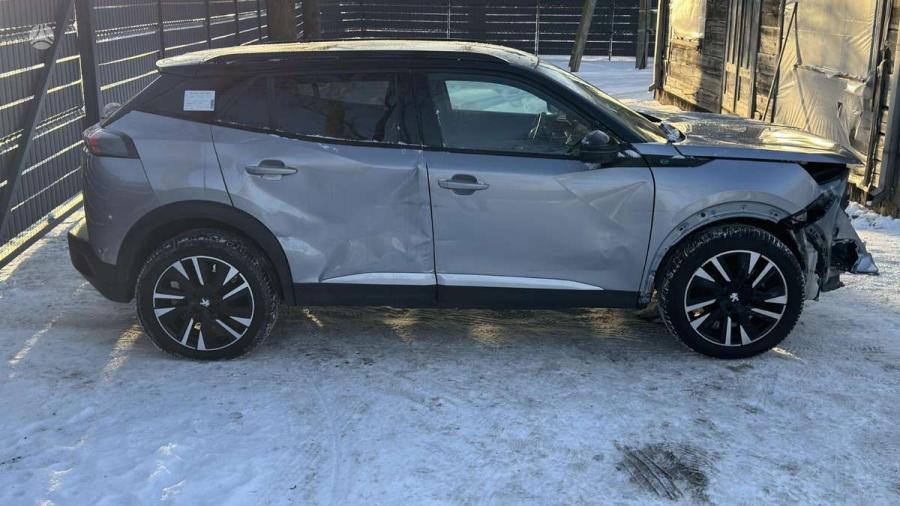 Pelēks Peugeot 2008 2022 Jonava, ar dzinēja tilpumu 0.00 L un nobraukumu 28 tūkst. km par 7650 €, foto 12 vietnē AUTOMOTO.COM.LV