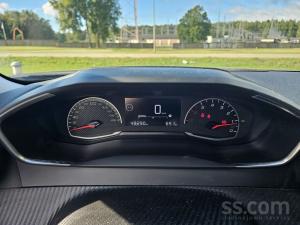 Pelēks Peugeot 2008 2022 Rīga, ar dzinēja tilpumu 1.20 L un nobraukumu 49 tūkst. km par 14900 €, foto 6 vietnē AUTOMOTO.COM.LV