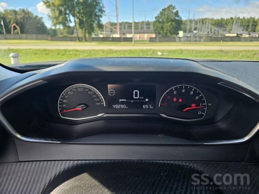 Pelēks Peugeot 2008 2022 Rīga, ar dzinēja tilpumu 1.20 L un nobraukumu 49 tūkst. km par 14900 €, foto 6 vietnē AUTOMOTO.COM.LV