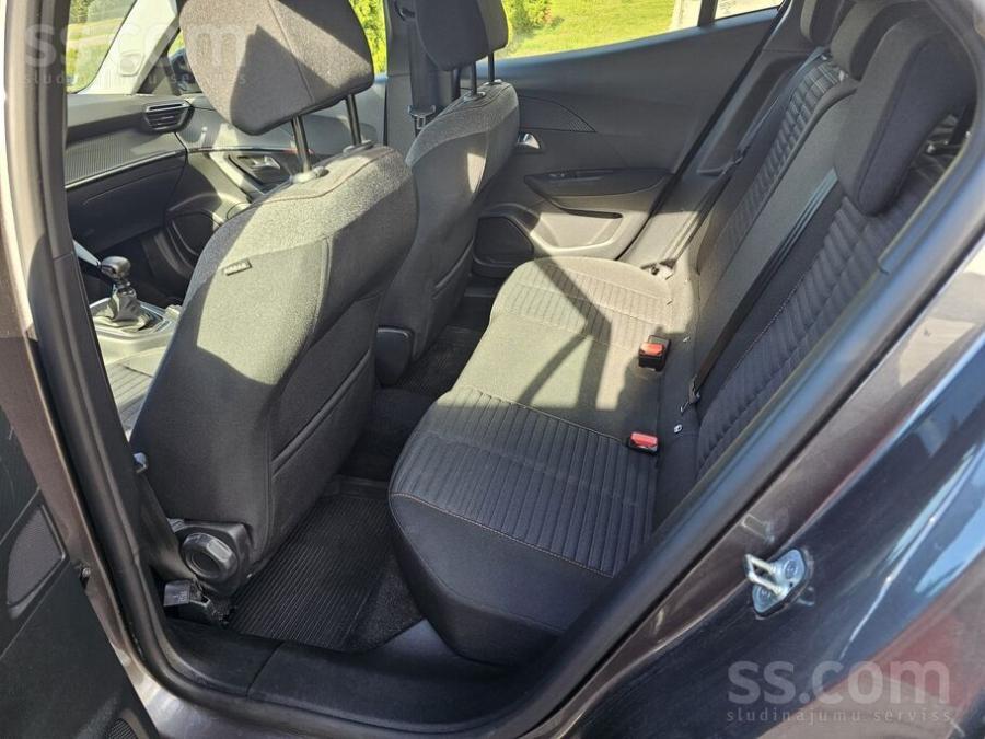Pelēks Peugeot 2008 2022 Rīga, ar dzinēja tilpumu 1.20 L un nobraukumu 49 tūkst. km par 14900 €, foto 10 vietnē AUTOMOTO.COM.LV